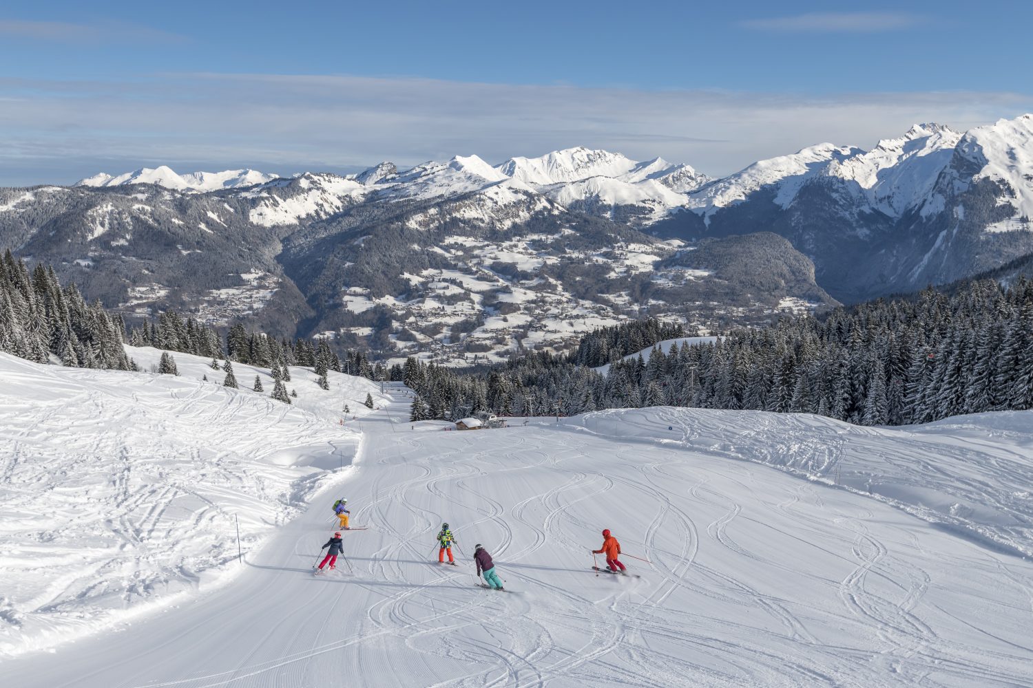 Forfaits de ski et tarifs Samoëns, station de ski et village ...